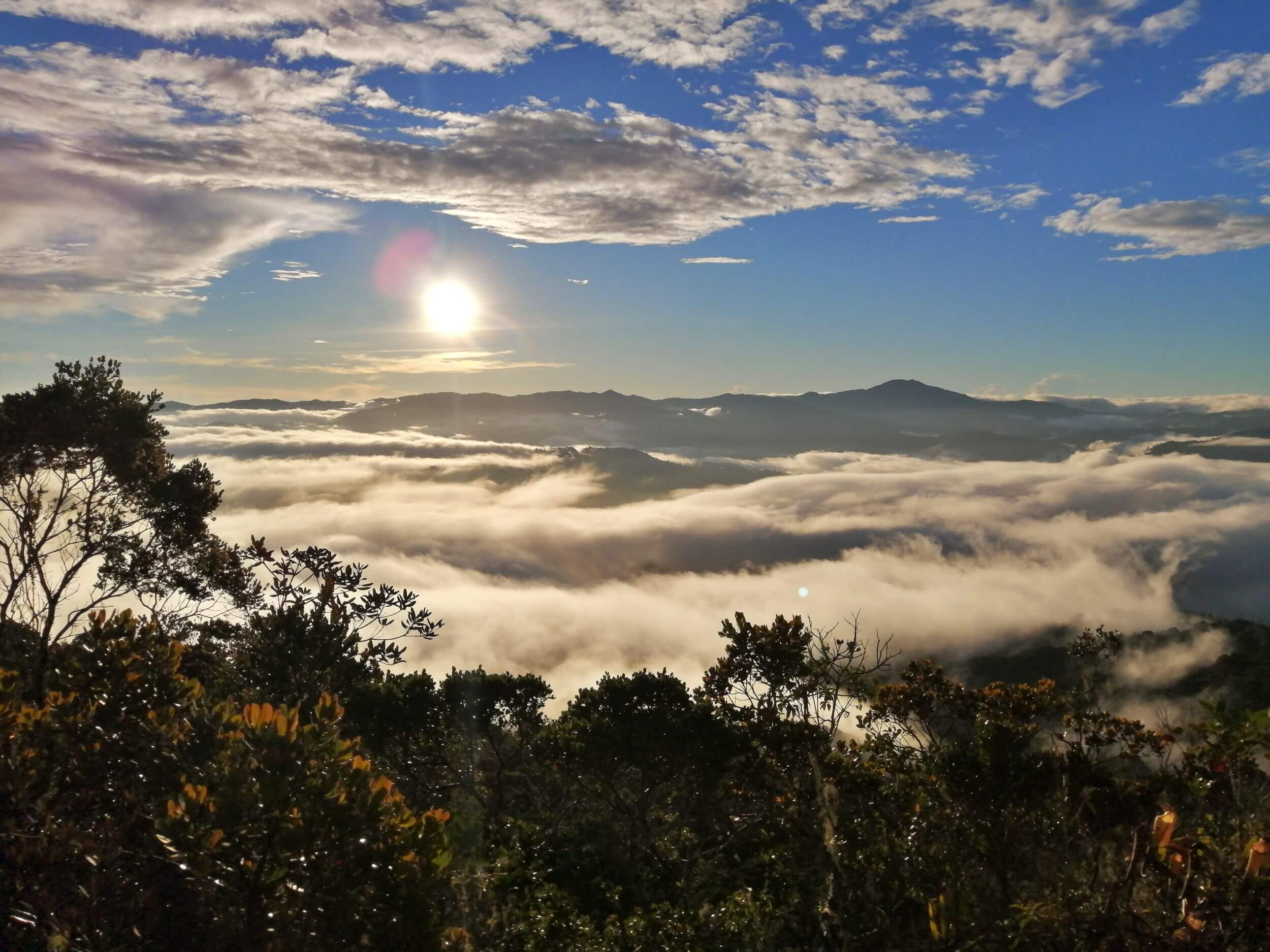 3D2N Sinipung Hill & Ferian Waterfall - MalaysiaTravel